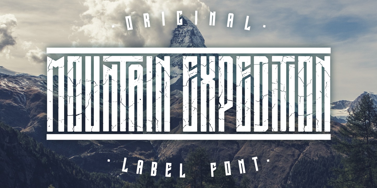 Mountain Expedition Scratch Font | xFonts.pro